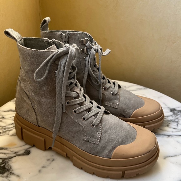 Treasure & Bond | Shoes | Treasure And Bond High Top Sneakers Size 9 ...